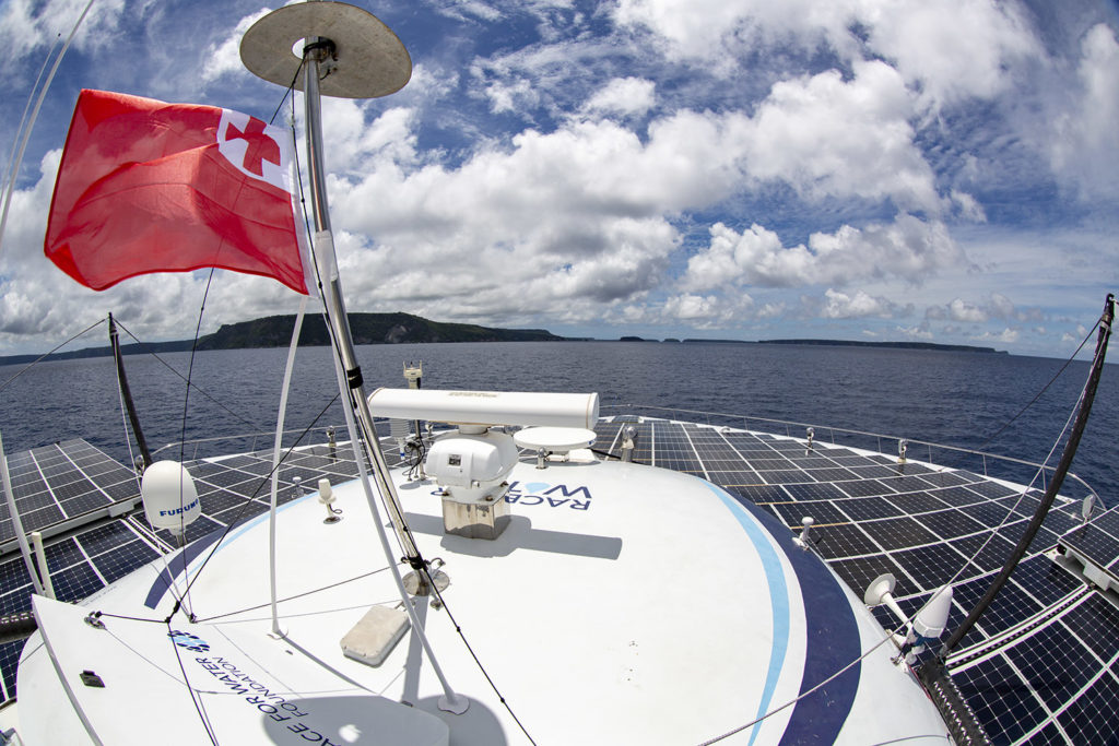 Tonga! - Race For Water