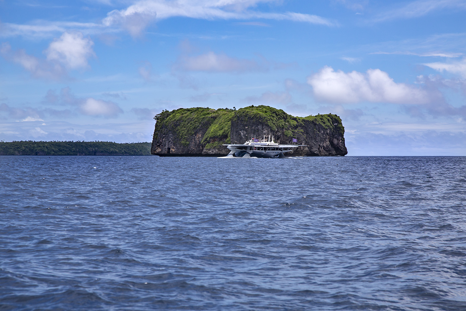 Tonga! - Race For Water